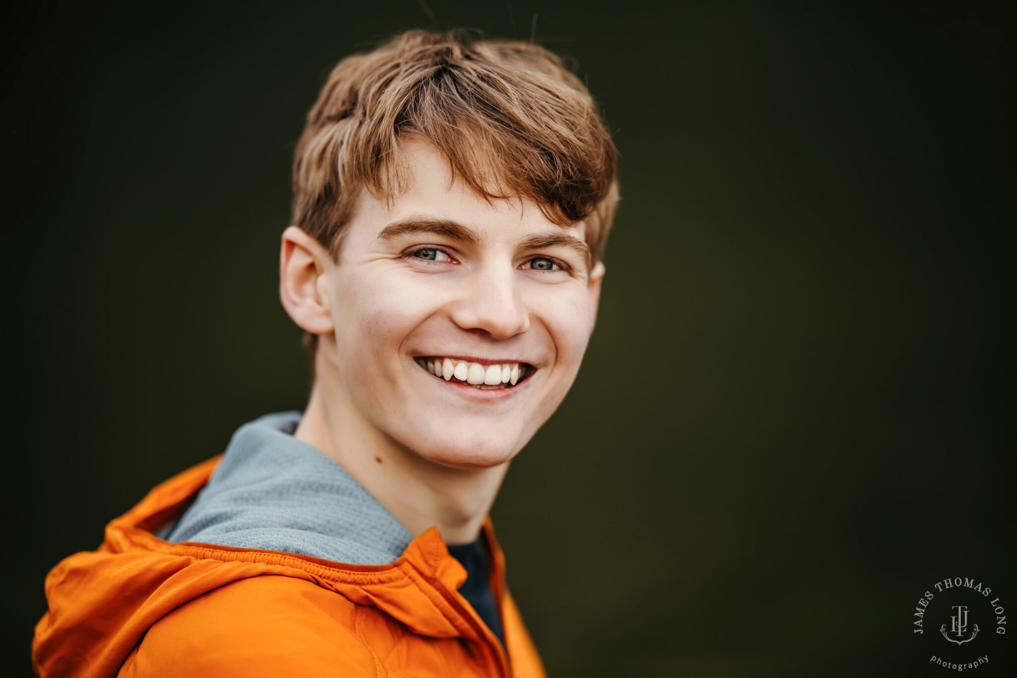 Cascade Mountain Adventure High School Senior Portrait Photographer ...